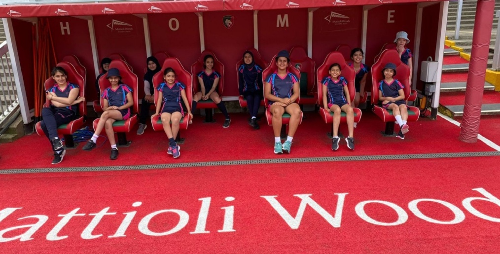 Years 5 and 6 enjoy Tigers Rugby Camp experience - Leicester High ...