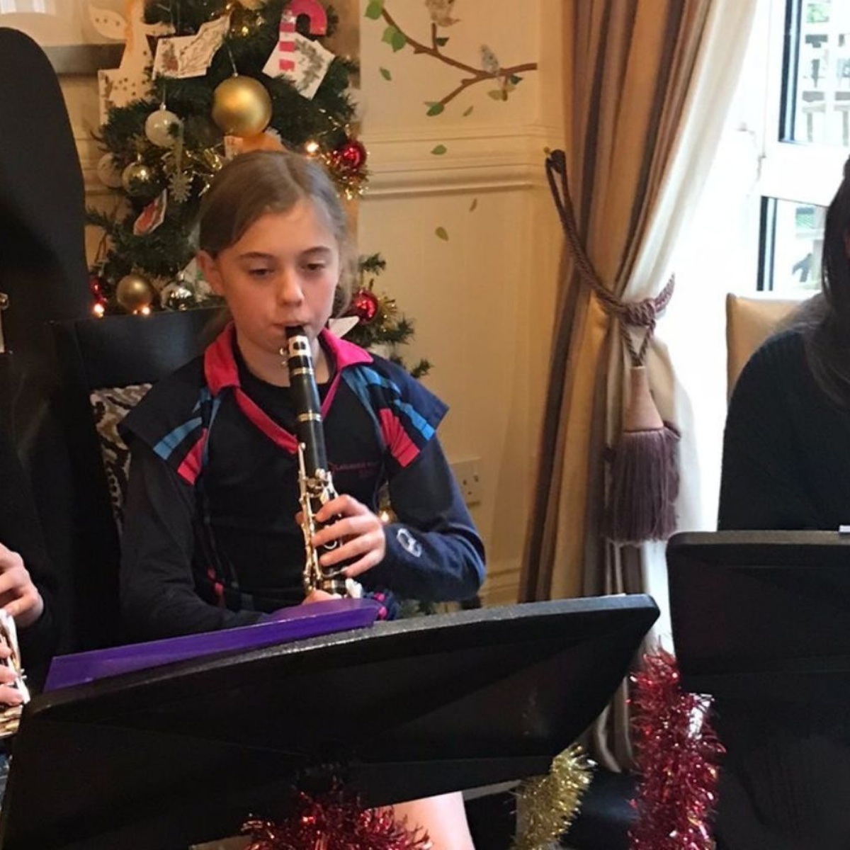 Girls bring Joy to South Lodge Residential Home